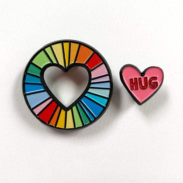 Share a HUG enamel Pins – Tales Of Me